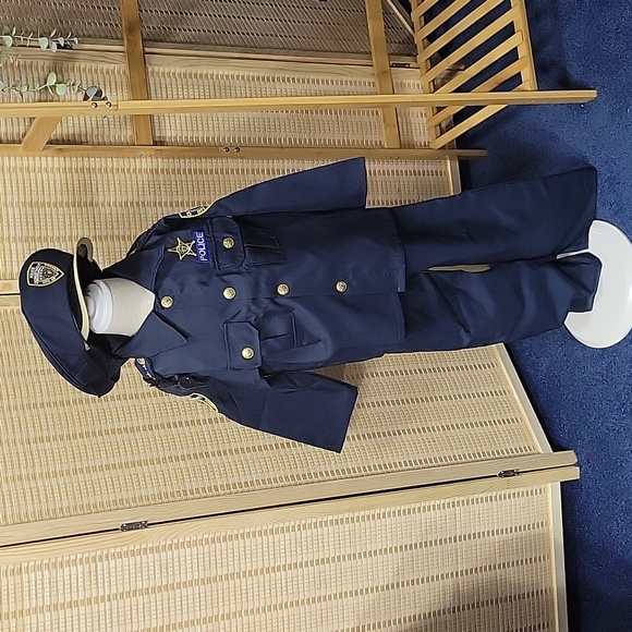 Dress Up America | Costumes | Nwot Kids Deluxe Police Officer Costume ...